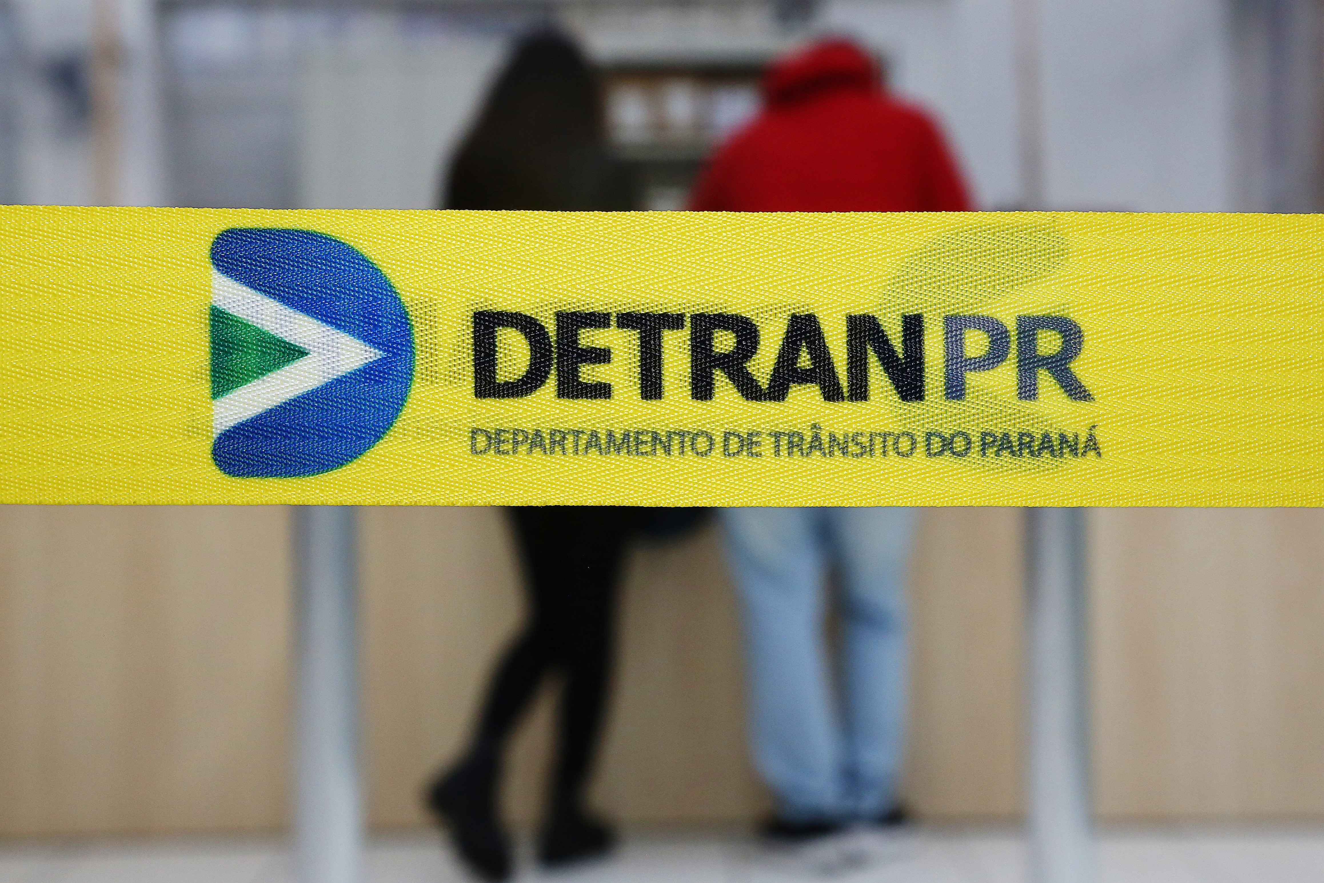 01_emissao_de_guia_para_pagamento_de_licenciamento_detran-pr.jpg ...